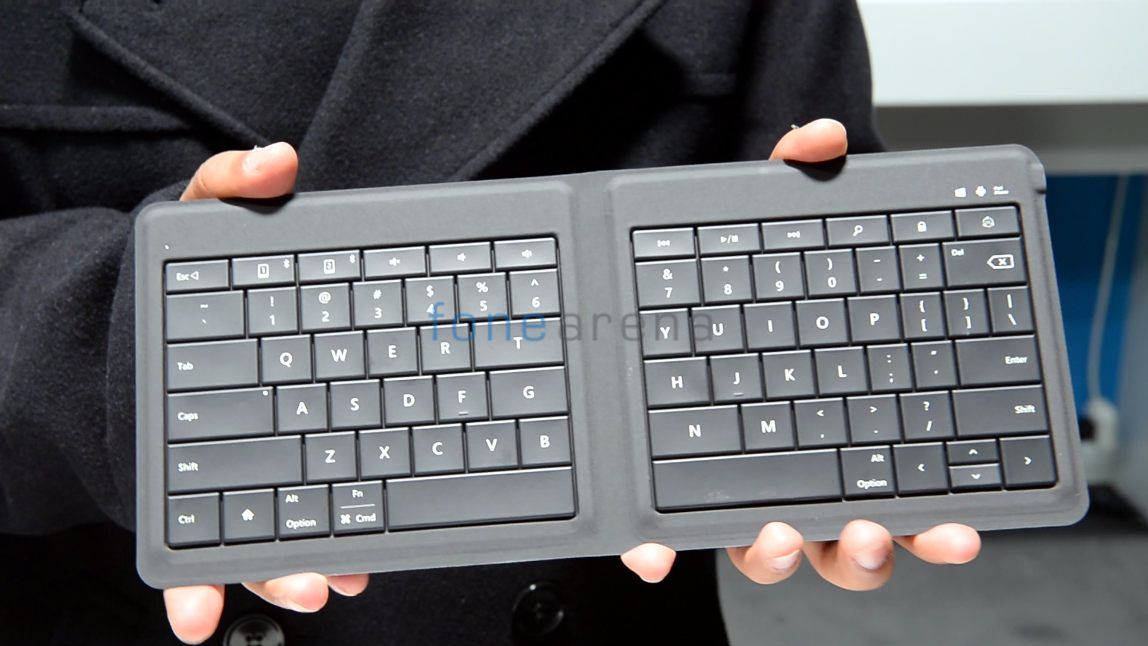 Microsoft Foldable Bluetooth Keyboard Hands On Microsoft Foldable Bluetooth Keyboard Hands On