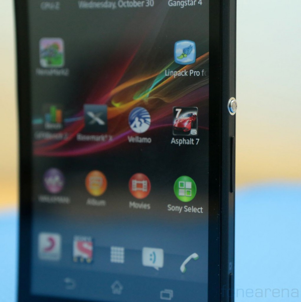 Sony Xperia C Black Box