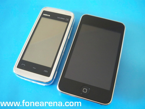 Gallery Face-Off: Nokia 5530 XpressMusic vs 5800 vs iPod Touch