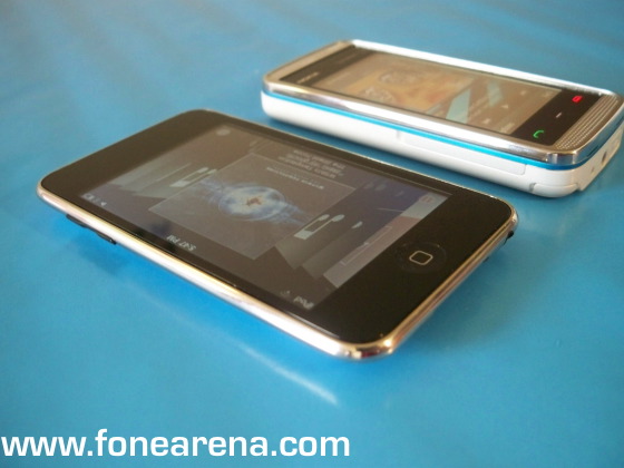 Gallery Face-Off: Nokia 5530 XpressMusic vs 5800 vs iPod Touch